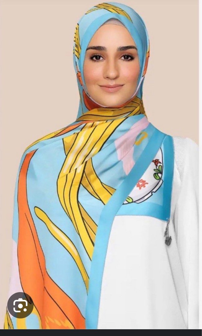 Duckscarf- Merdeka Duck Shawl in Prawn, Women's Fashion, Muslimah ...