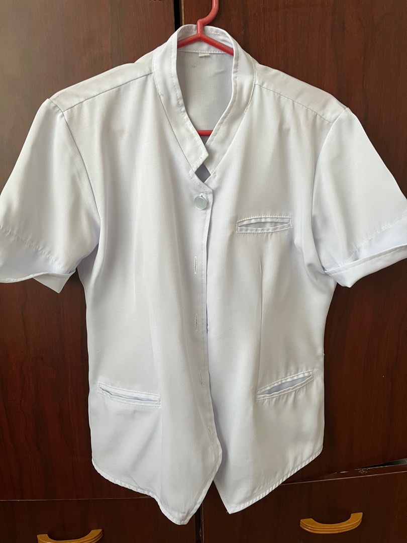 FEU-NRMF college uniform on Carousell