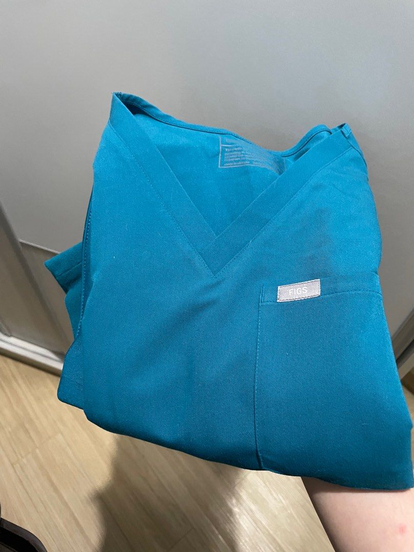 FIGS scrub suit limited edition Pacific Blue set, Women's Fashion ...