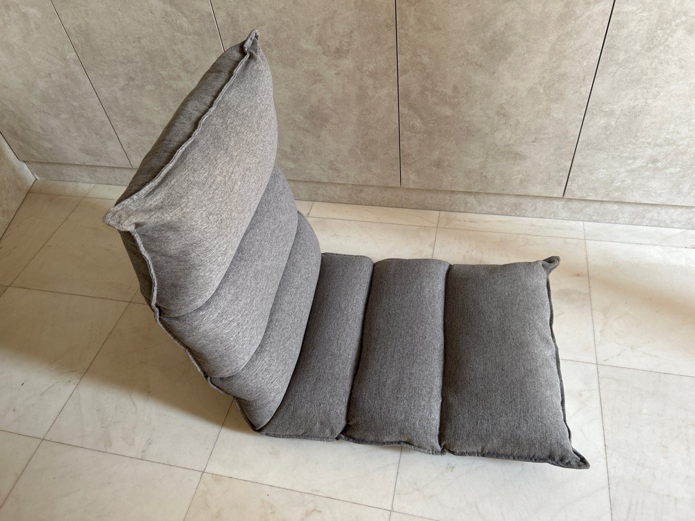 MUJI Foldable resting chair, Furniture & Home Living, Furniture, Chairs ...