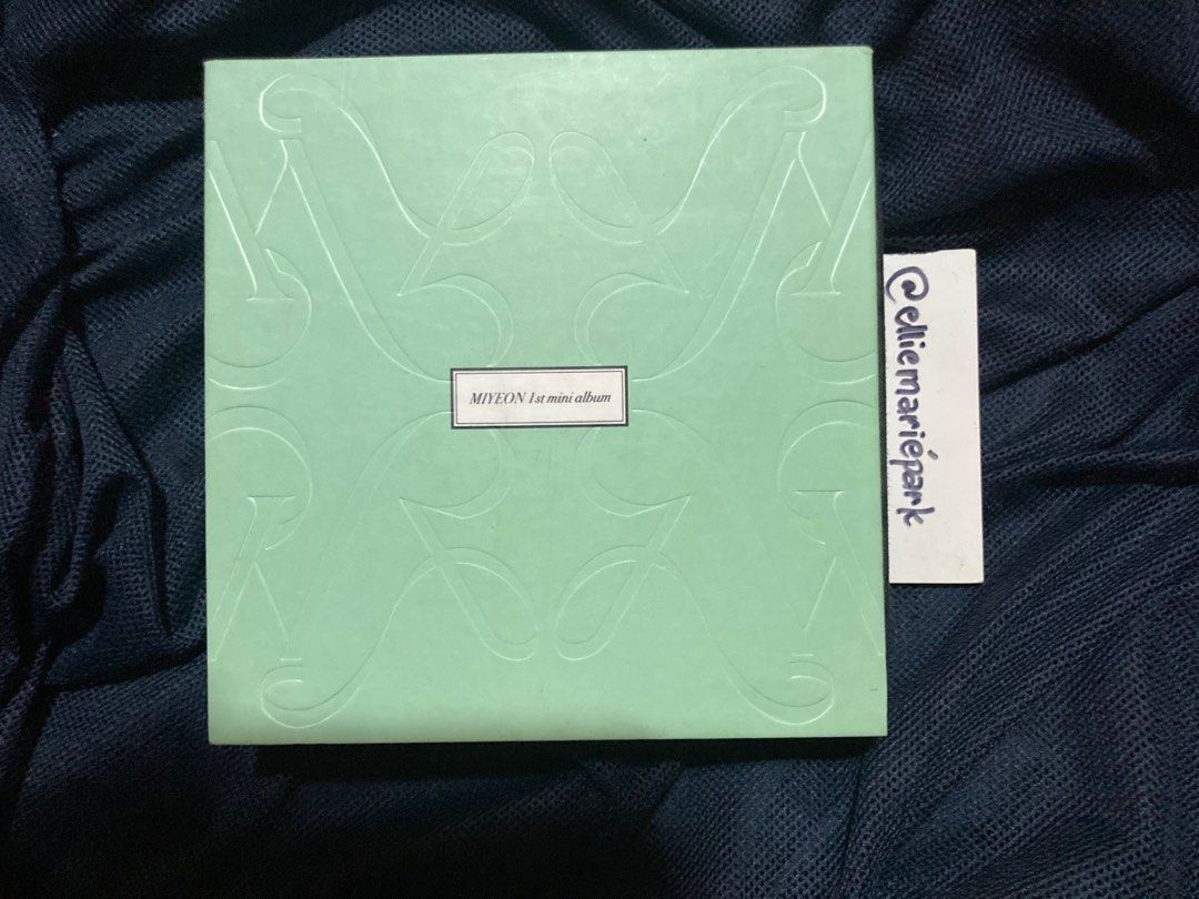 G(i)-dle gidle & Miyeon albums on Carousell