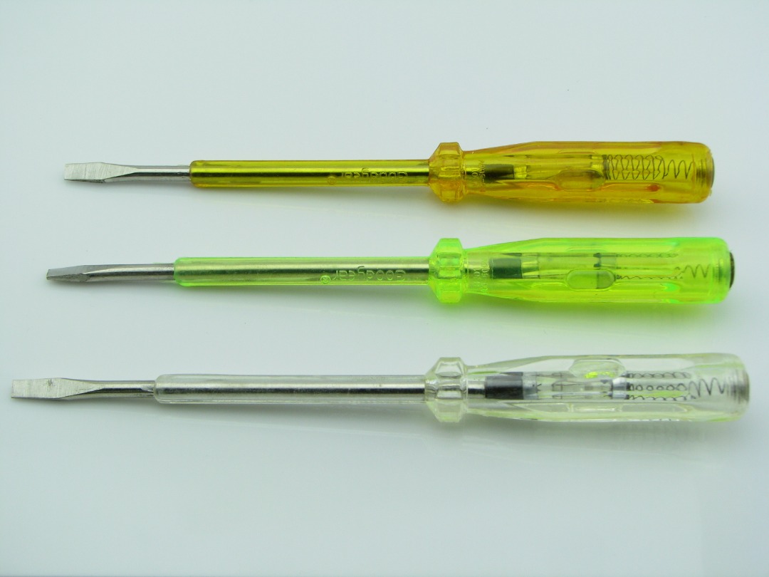 GOODYEAR BIG TEST PEN YELLOW / GREEN / WHITE (RANDOMLY PICK), Furniture ...