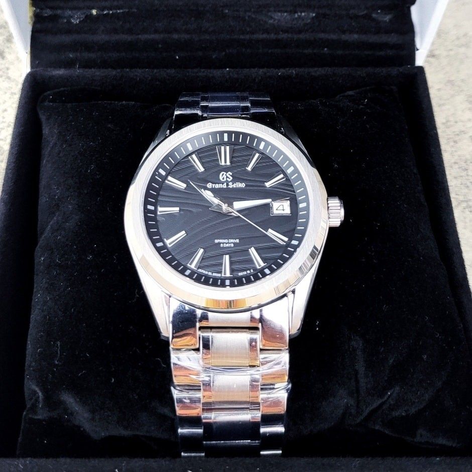 GS Lake Suwa Black Dial Mod on Carousell