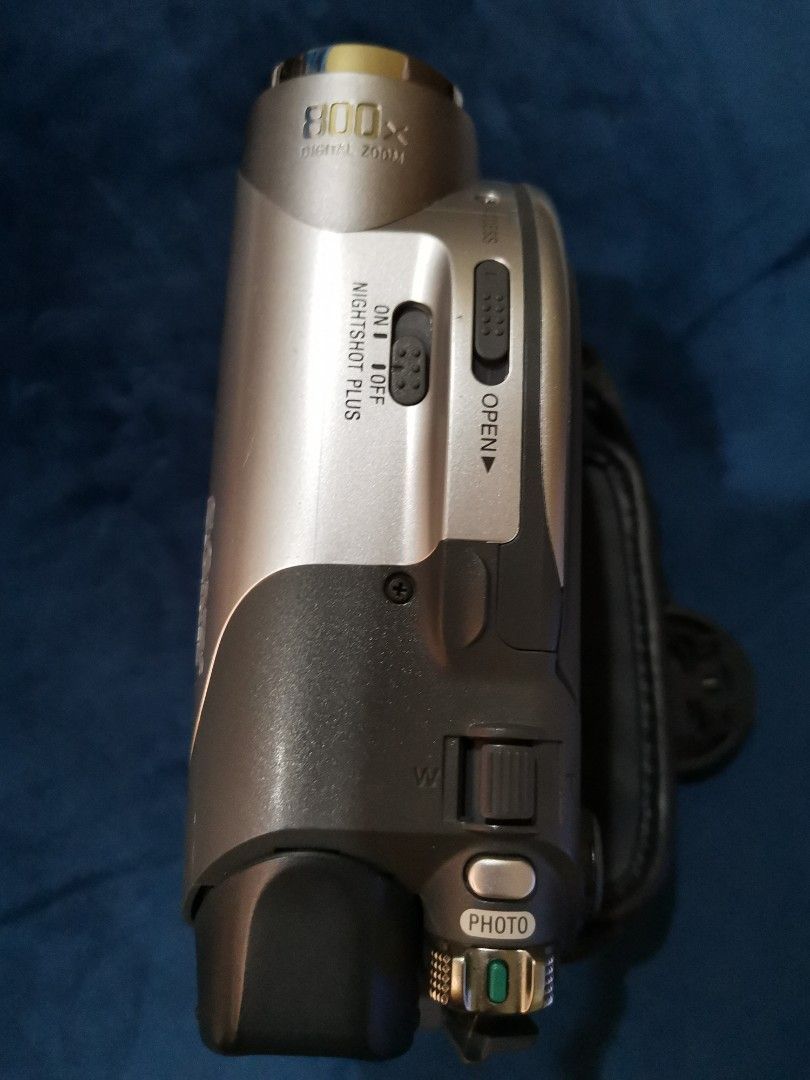 HandyCam, Photography, Cameras on Carousell