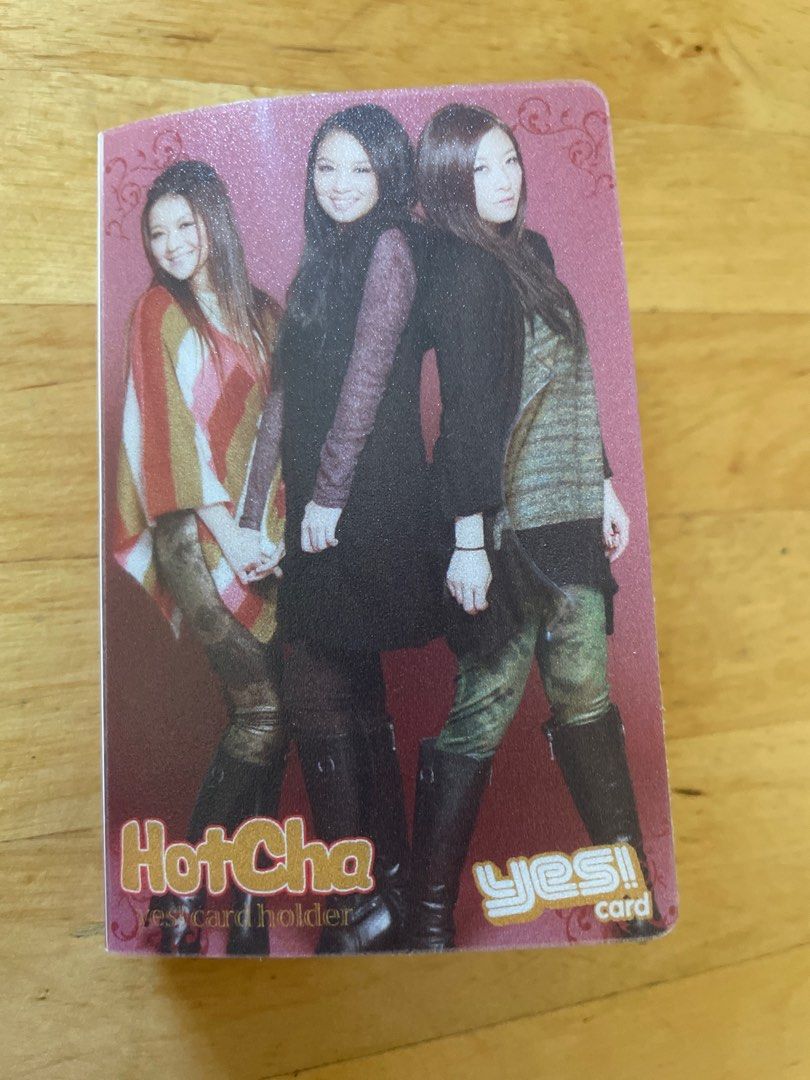 HotCha 絕版 Yes! Card, 興趣及遊戲, 收藏品及紀念品, 明星周邊 - Carousell