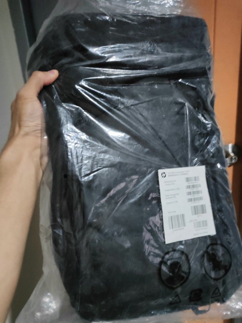 HP OMEN Transceptor 15.6-inch Backpack, Men's Fashion, Bags, Backpacks ...