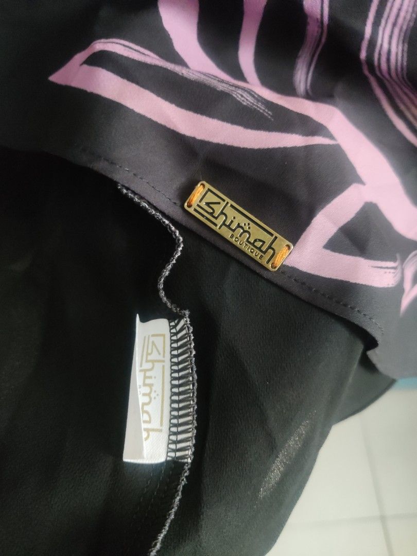 Instant shawl, Women's Fashion, Muslimah Fashion, Hijabs on Carousell