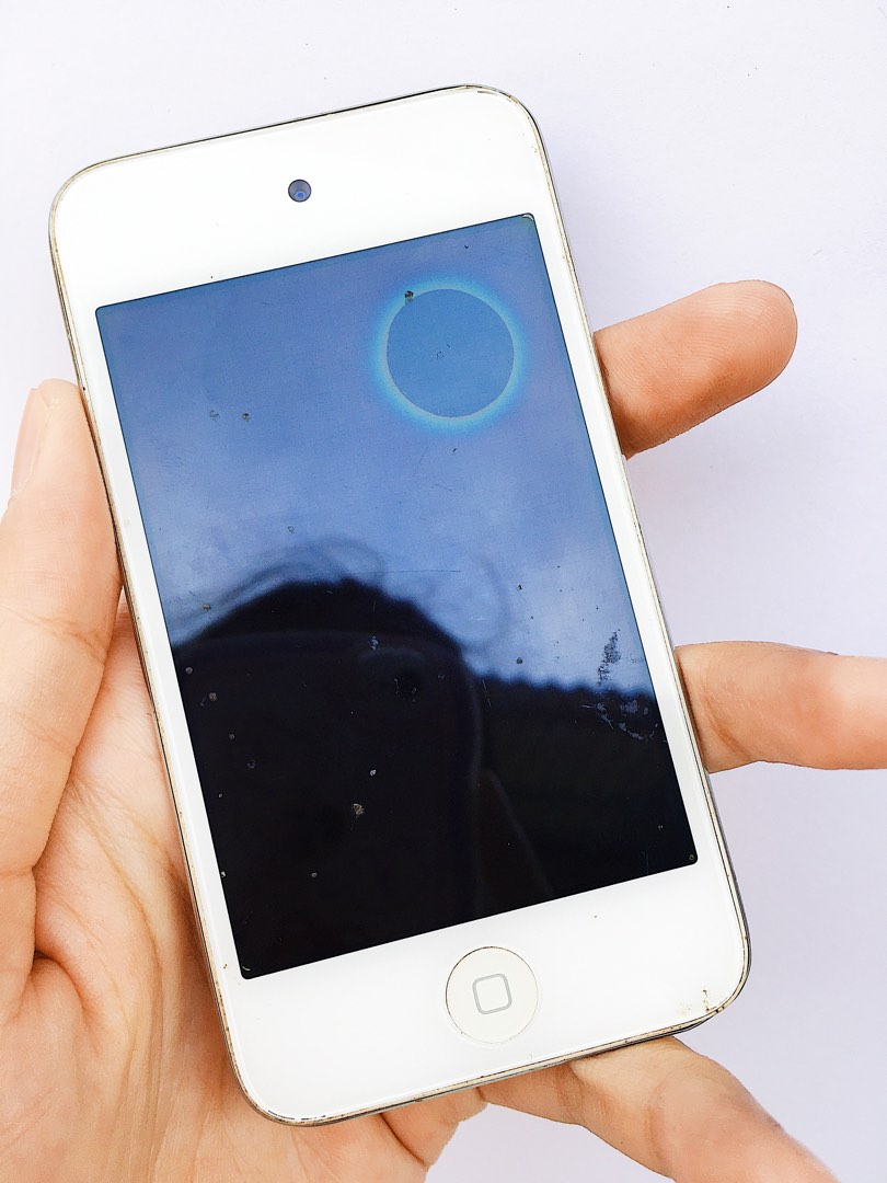 Ipod Jadul, Elektronik, Lainnya di Carousell