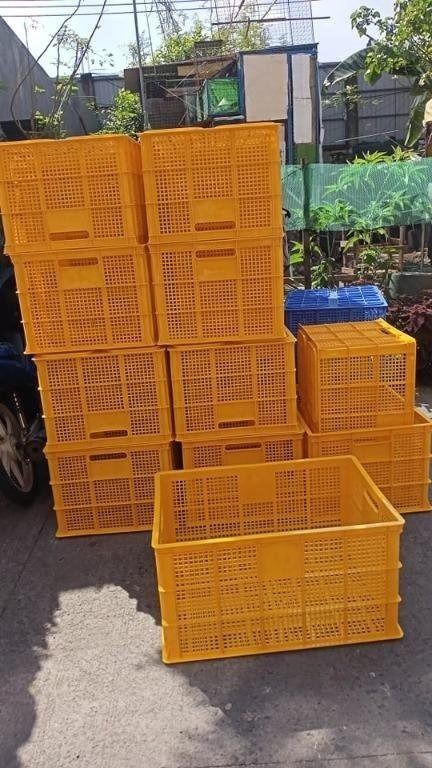 Jumbo Plastic crates, Furniture & Home Living, Kitchenware & Tableware ...