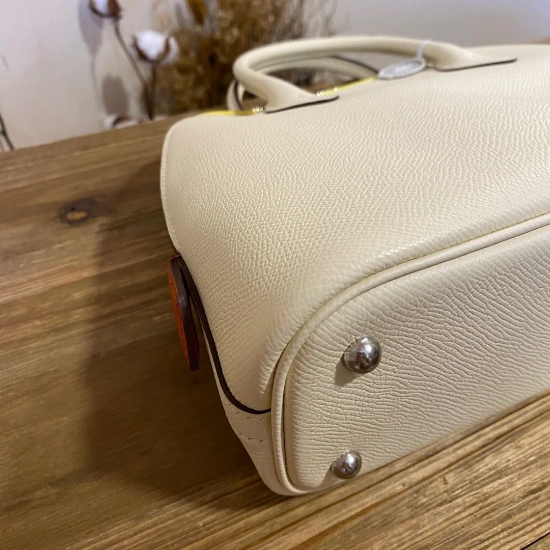 [LIMITED EDITION] Hermes Bolide 25 Epsom Leather Tri color Nata/ Terre ...
