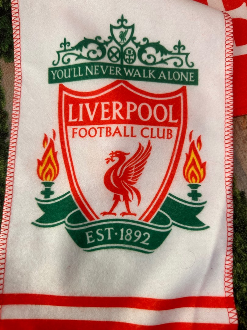 Liverpool scarf, Hobbies & Toys, Memorabilia & Collectibles, Fan ...