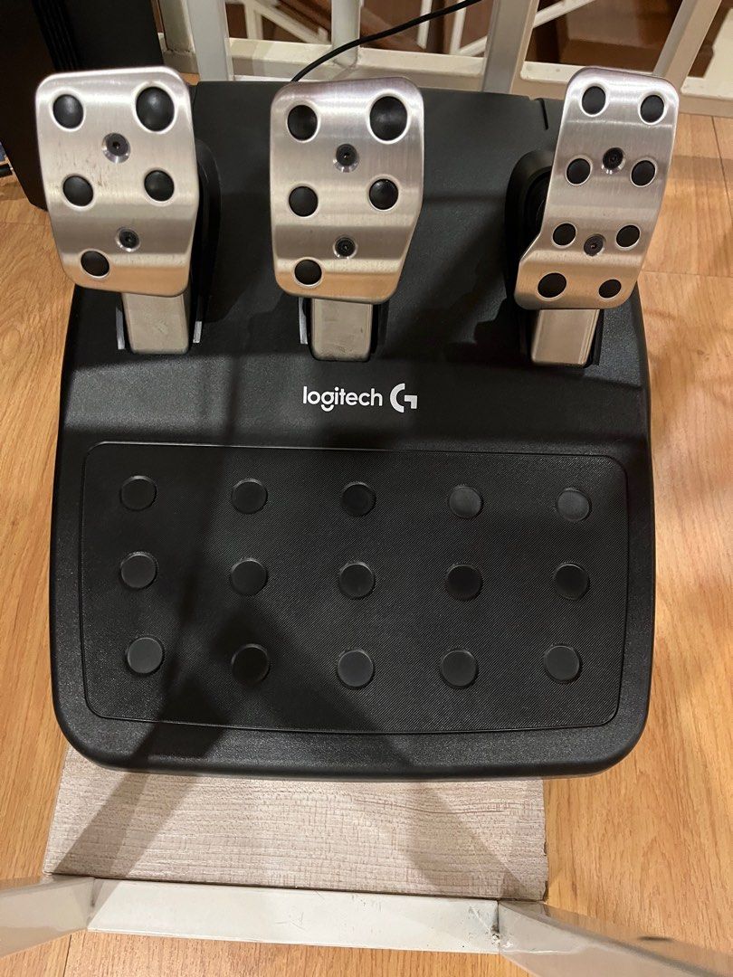 Logitech G29 Driving Force steering wheel for PS5/PS4, Video Gaming ...