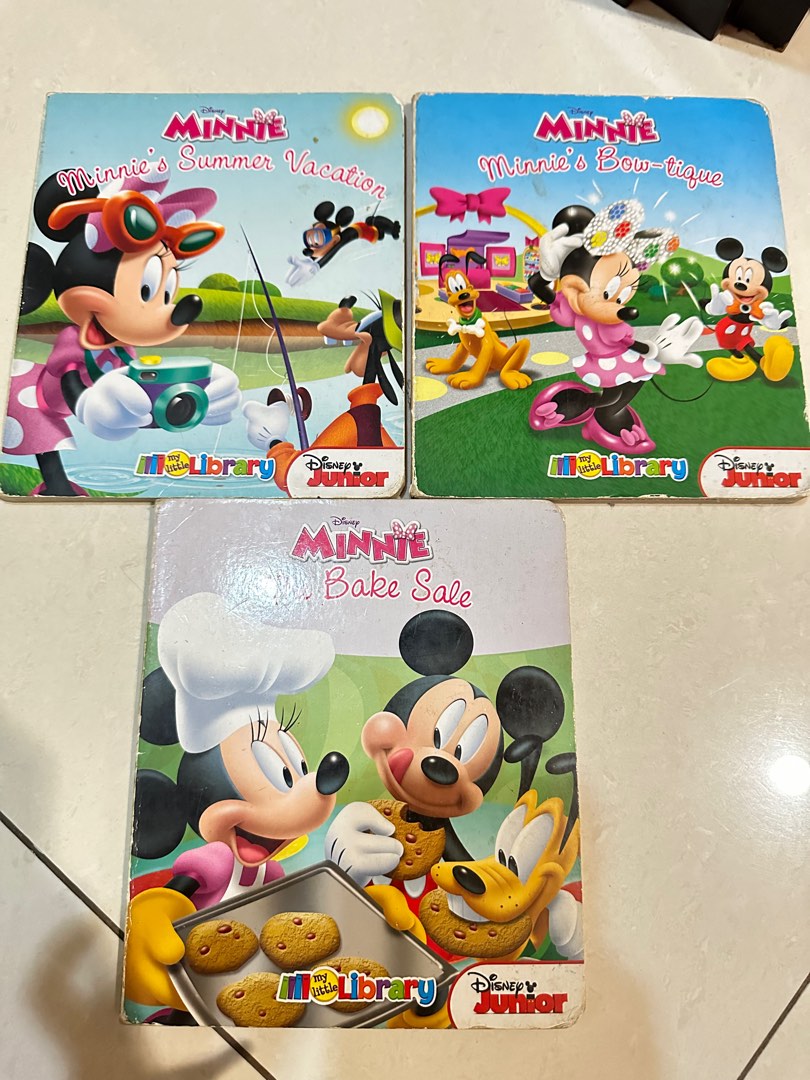Mickey mouse book, Buku & Alat Tulis, Buku Anak-Anak di Carousell