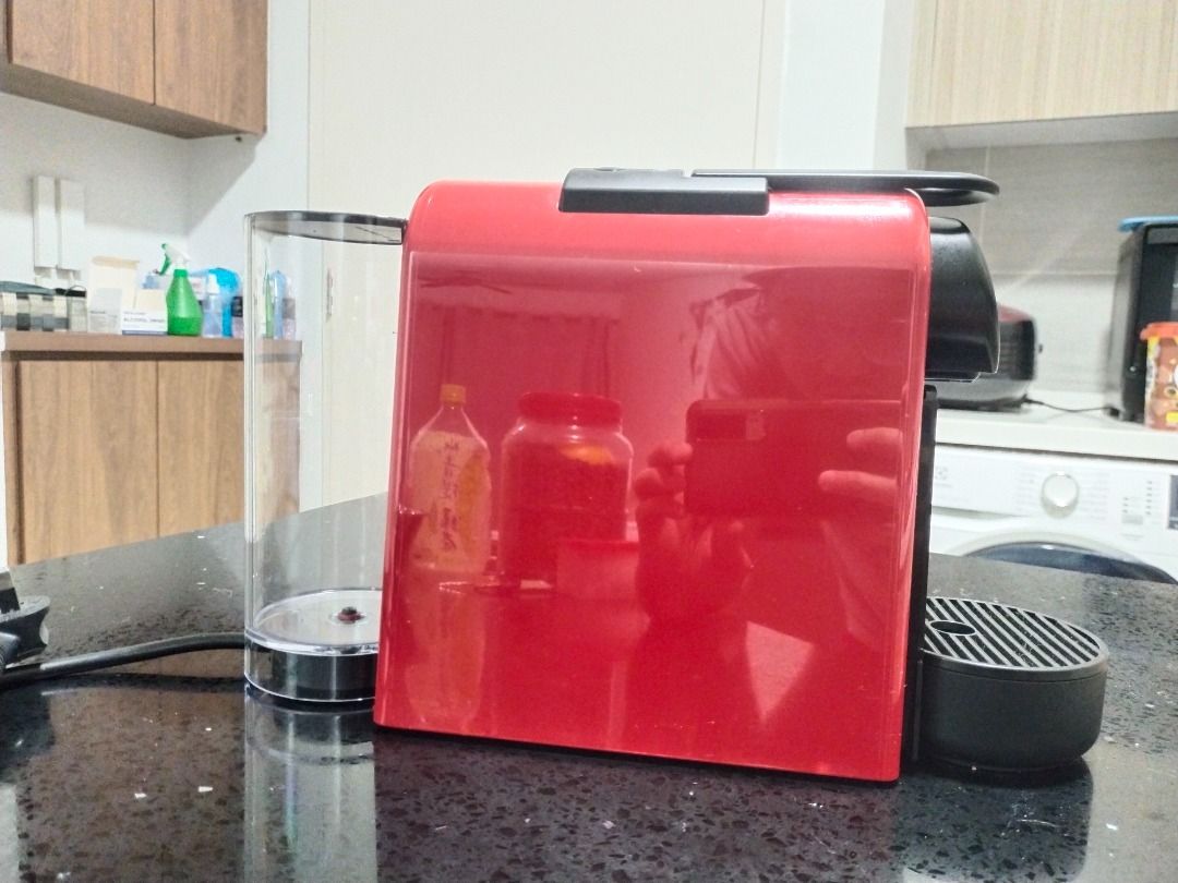 Nespresso Essenza Mini Ruby Red, TV & Home Appliances, Kitchen ...