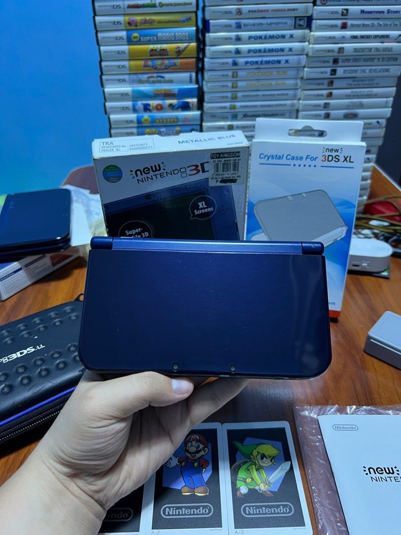 New Nintendo 3DS XL Metallic Blue (IPS Top Screen, Complete in Box, Non Cfw & US Version), Video ...