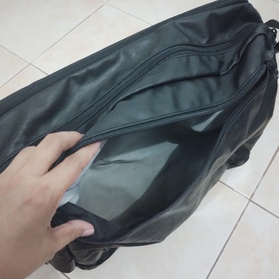 Newfeel Backenger by Decathlon (Backpack and Messenger Bag In One) on ...