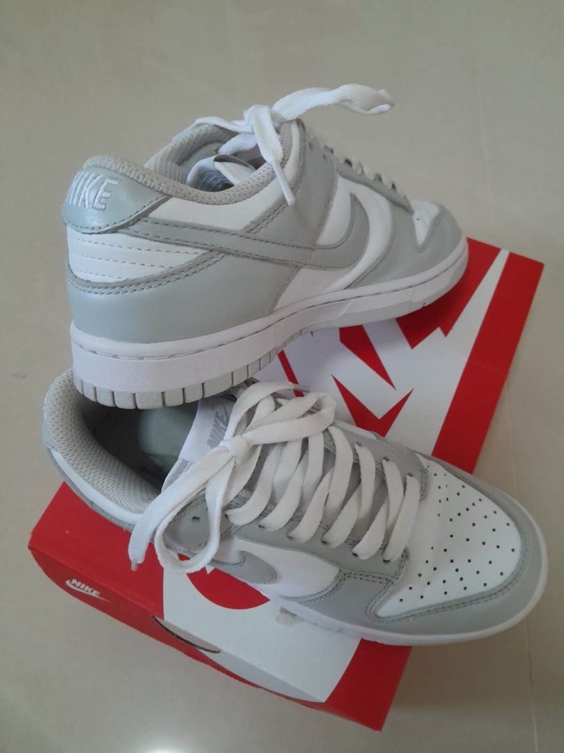 Nike Dunk gray , Women's Fashion, Footwear, Sneakers on Carousell