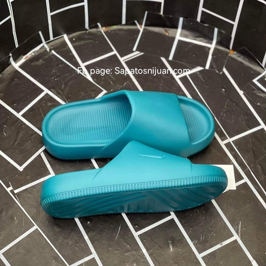 Nike Calm Slide Green, Men's Fashion, Footwear, Slippers & Slides on ...