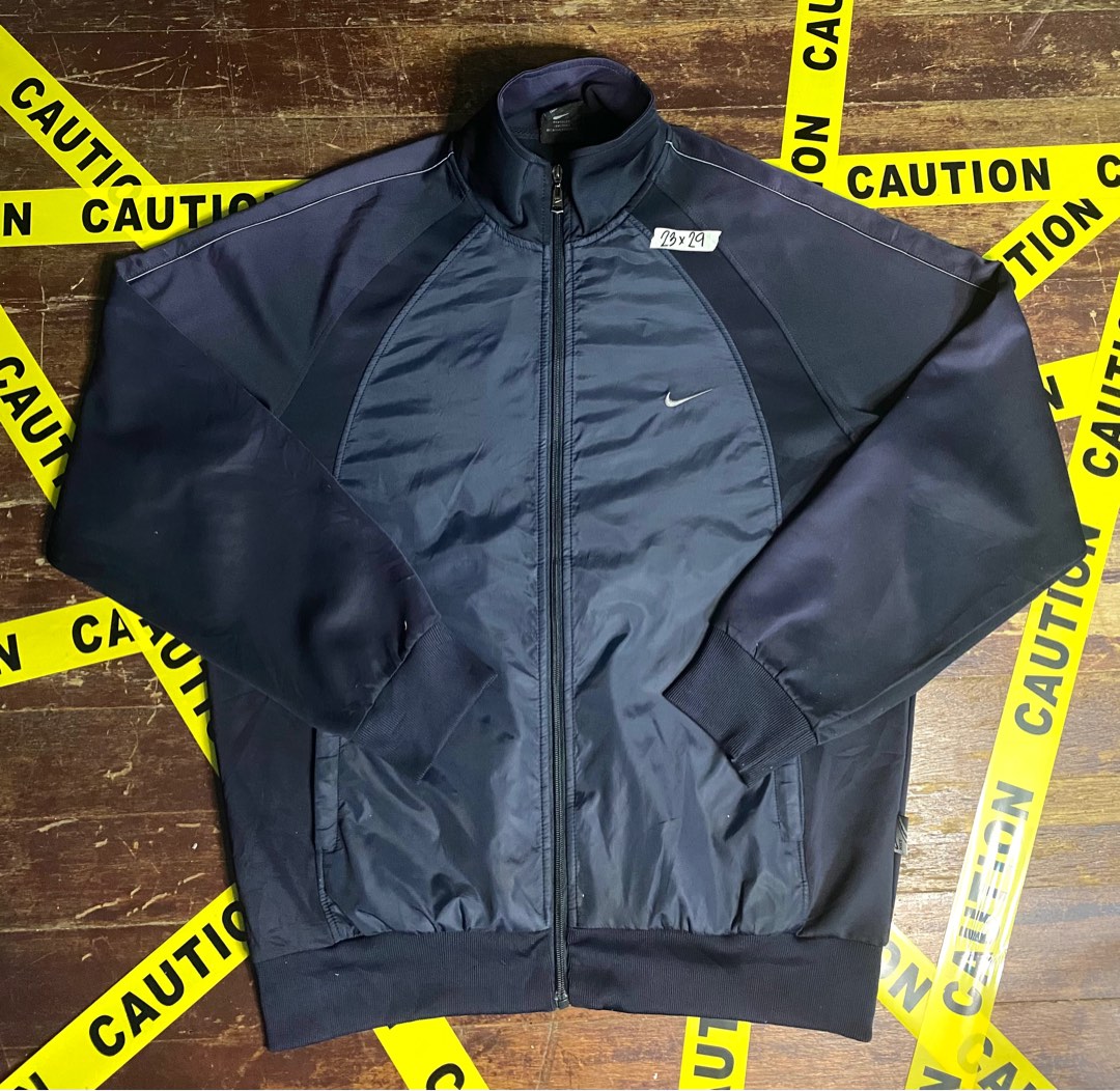 Nike jacket mens, Men's Fashion, Coats, Jackets and Outerwear on Carousell