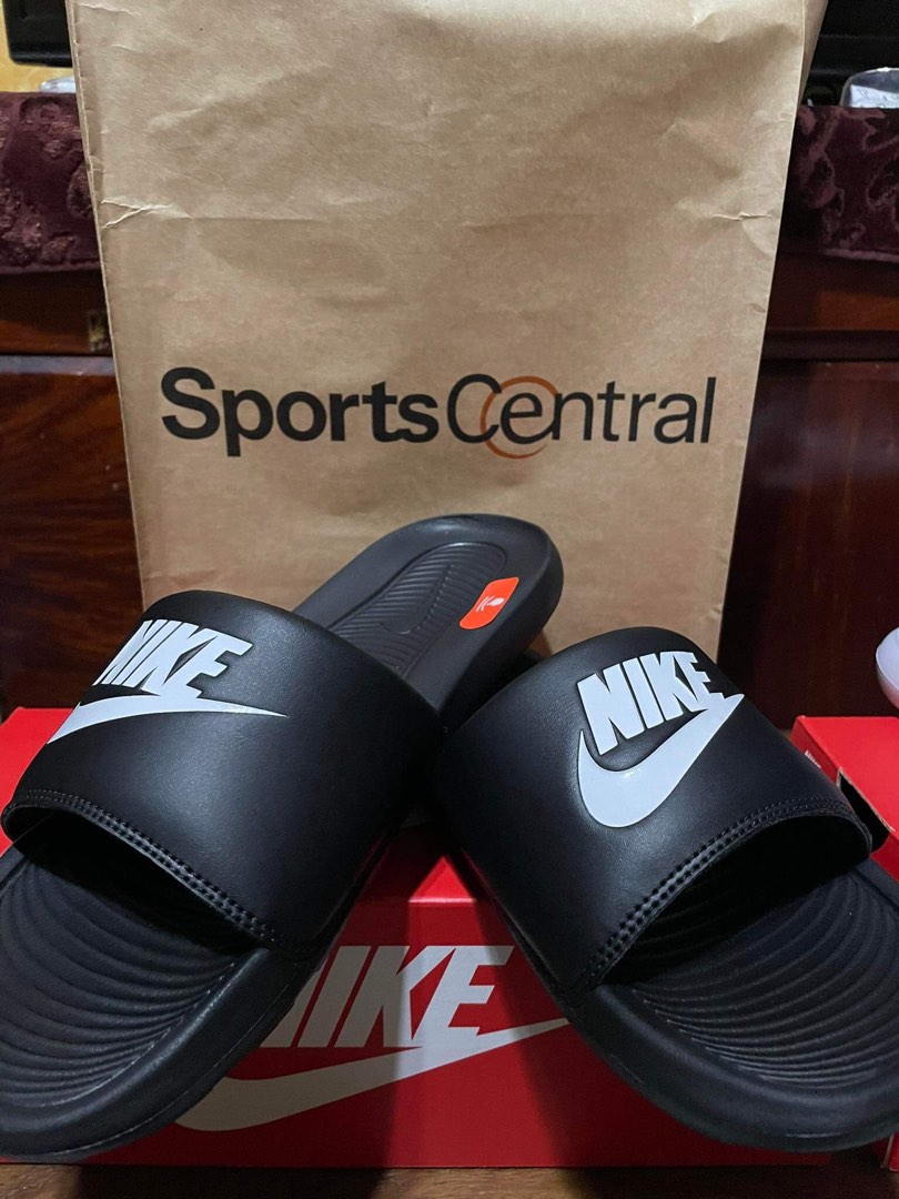 NIKE SLIDES, Men's Fashion, Footwear, Slippers & Slides on Carousell