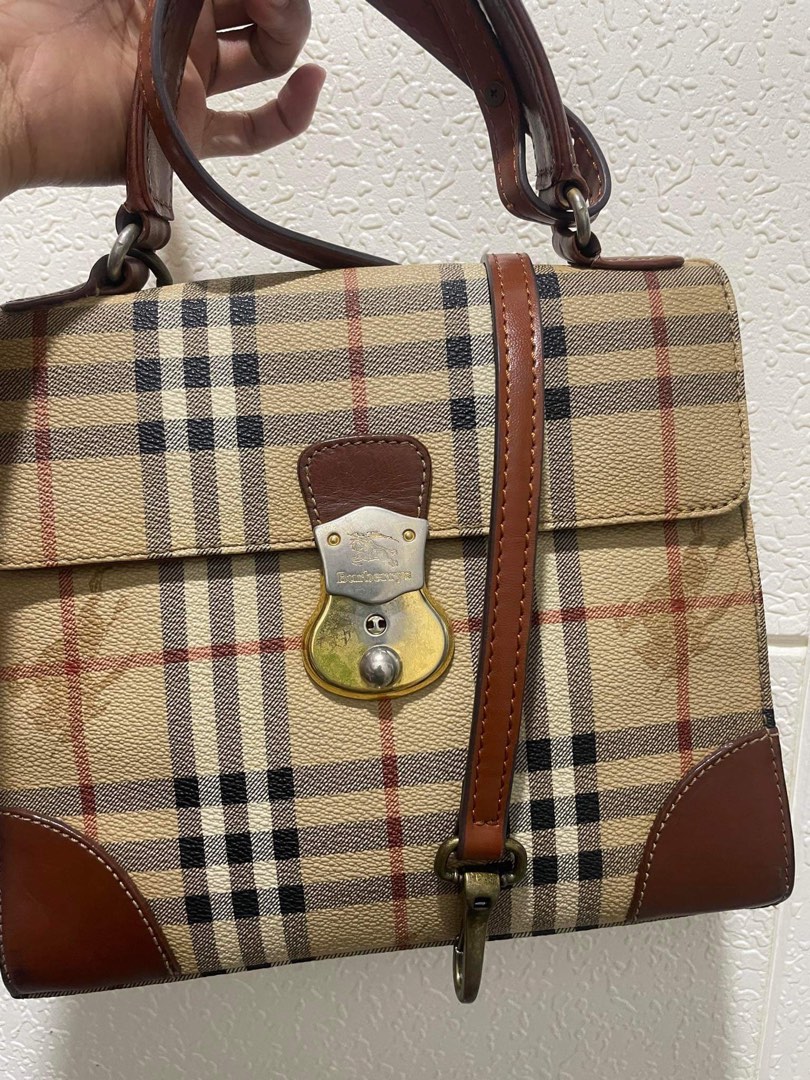 orig burberry kelly type on Carousell