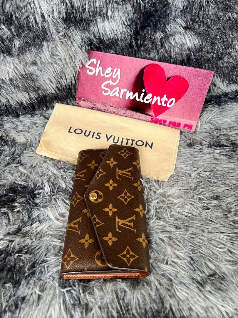 Original LV SARAH WALLET, Luxury, Bags & Wallets on Carousell