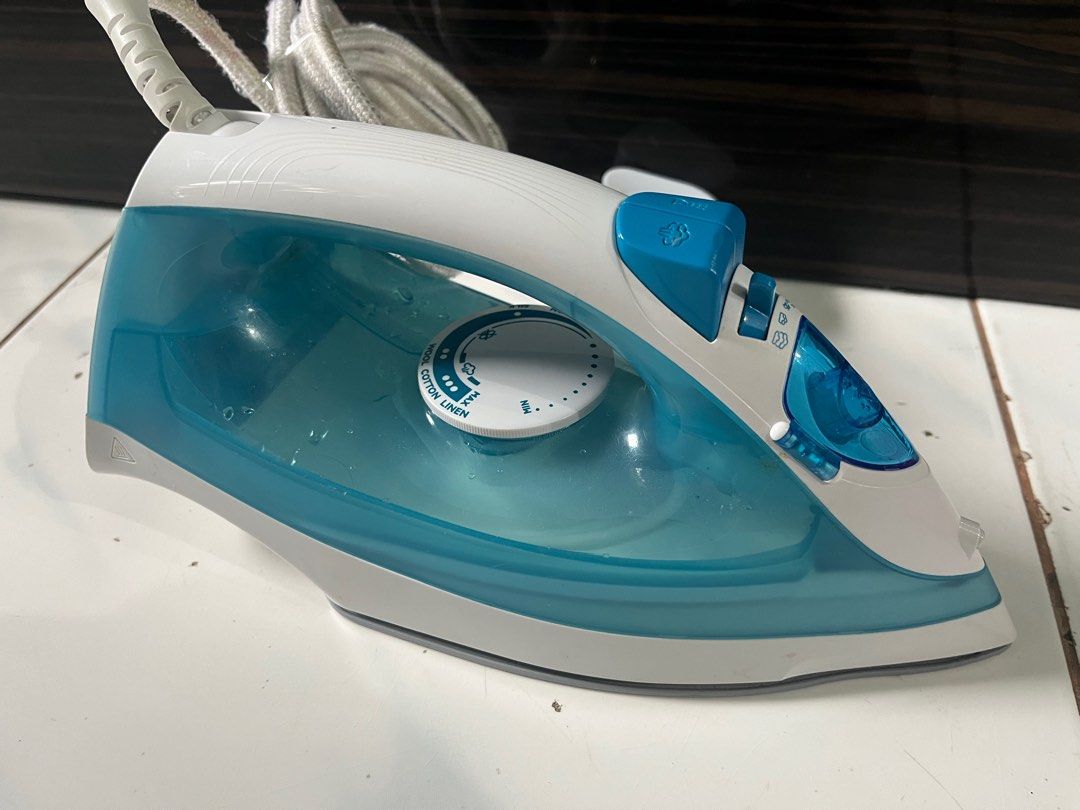 Philips Ironing clothes/ Plantsa, TV & Home Appliances, Irons ...
