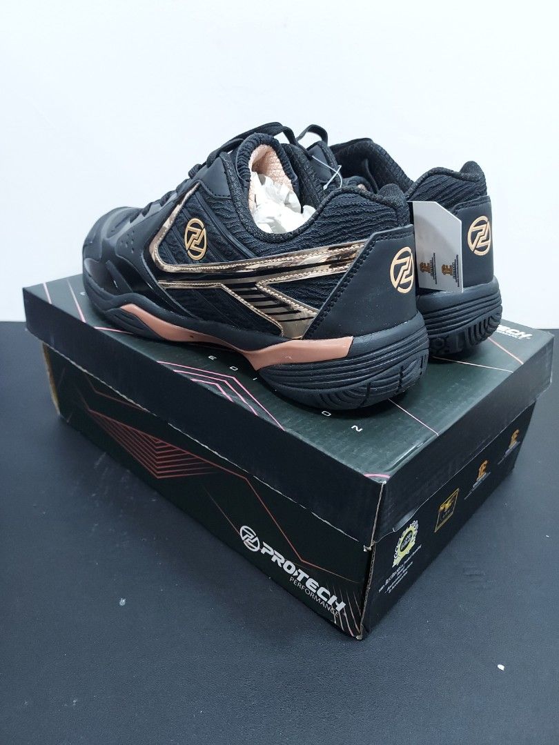 Protech Limited Edition Badminton Shoes, Sports Equipment, Sports ...