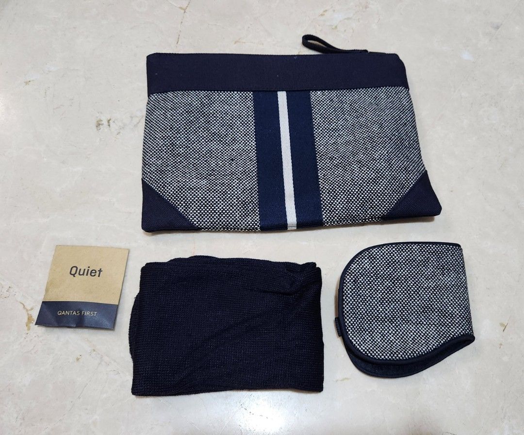 Qantas First class pouch, Women's Fashion, Bags & Wallets, Purses ...