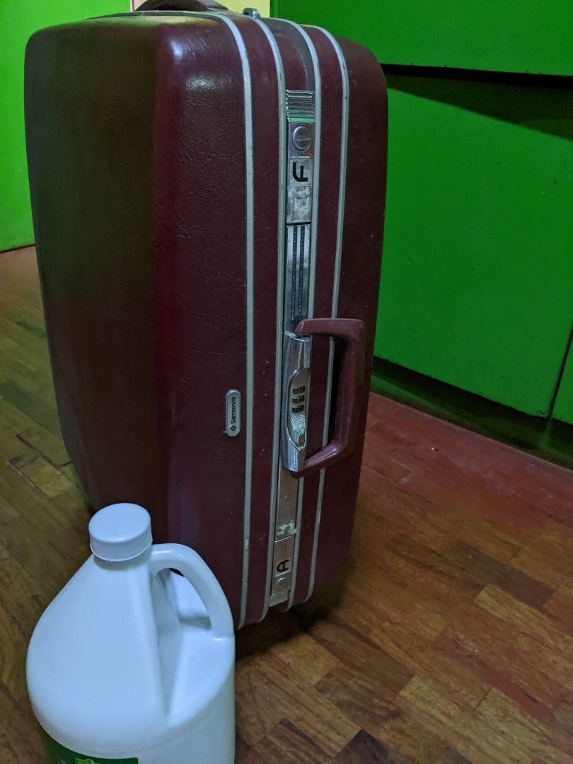 Red Samsonite luggage - luxury rare classic vintage small compact size ...