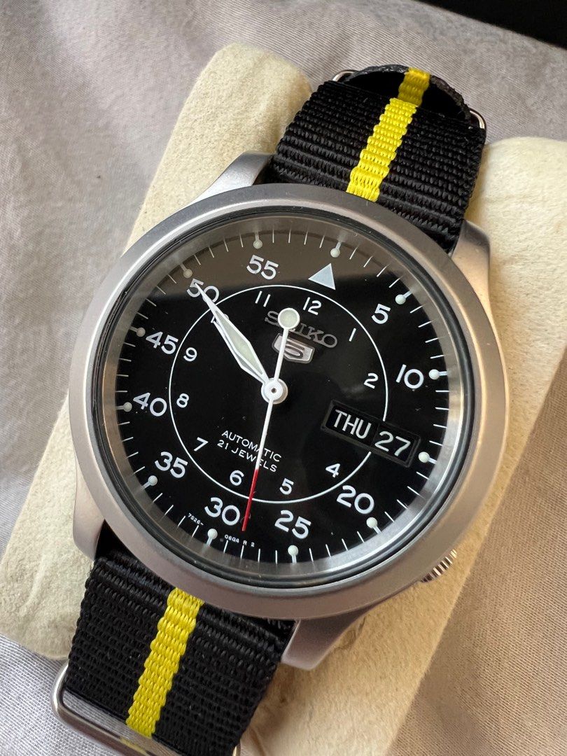 Seiko 5 SNK809 - Flieger / Pilot Watch, Men's Fashion, Watches ...