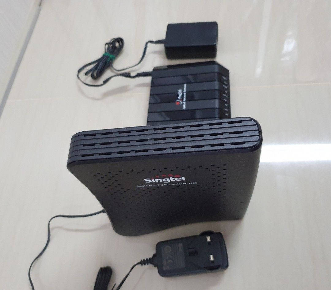 Singtel 1Ghz Dual Gigabyte Router 2.4G and 5G with Optical Fibre Modem ...