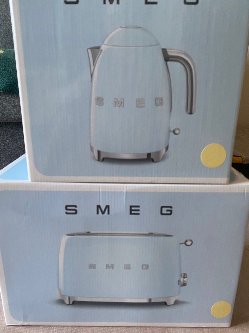 SMEG breakfast set (cream), TV & Home Appliances, Kitchen Appliances ...