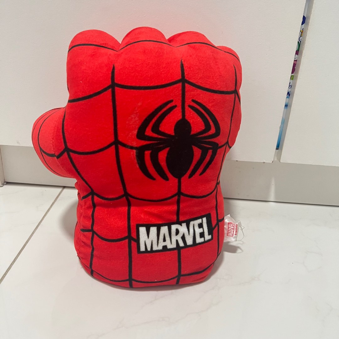 Spidey spiderman giant punch arm plushie, Hobbies & Toys, Toys & Games ...