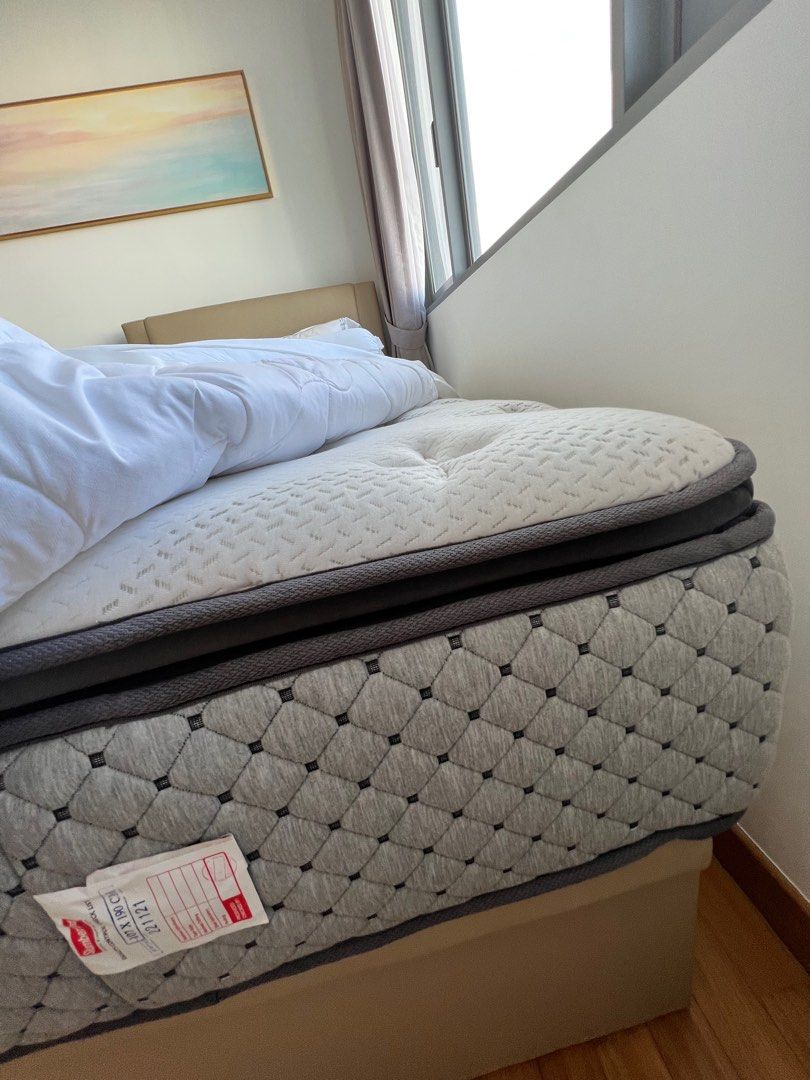 Super Single Slumberland Mattress, Furniture & Home Living, Furniture ...