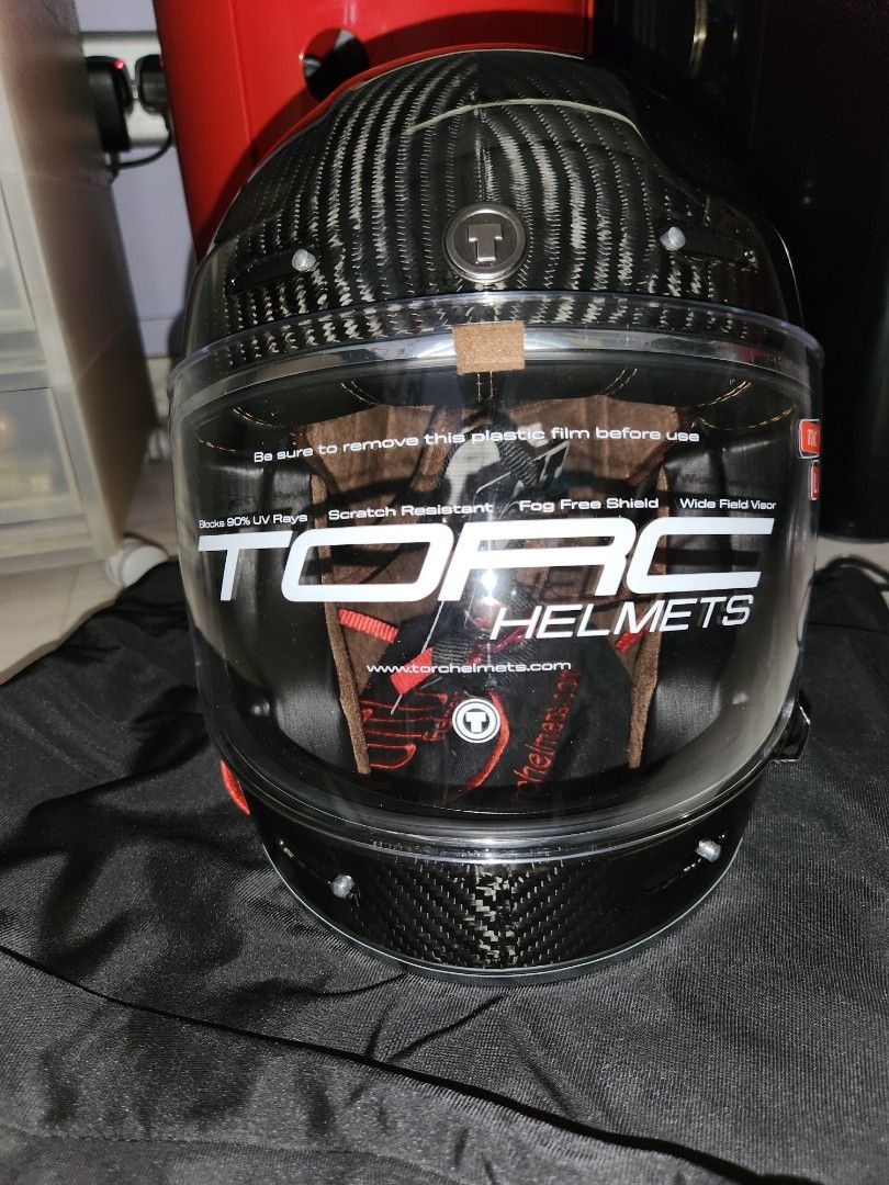 Torc Gloss Carbon Fibre Helmet T1C, Motorcycles, Motorcycle Apparel on ...