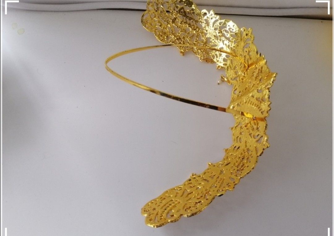 Traditional gandik (GOLD), Women's Fashion, Watches & Accessories, Hair ...