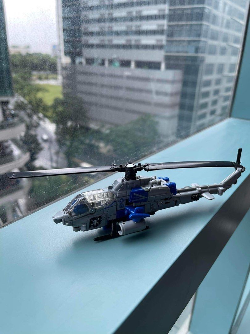 Transformers Dropkick Studio Series 22 - Bumblebee movie, Hobbies ...