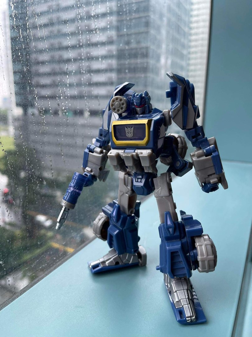 Transformers WFC Soundwave, Hobbies & Toys, Toys & Games on Carousell