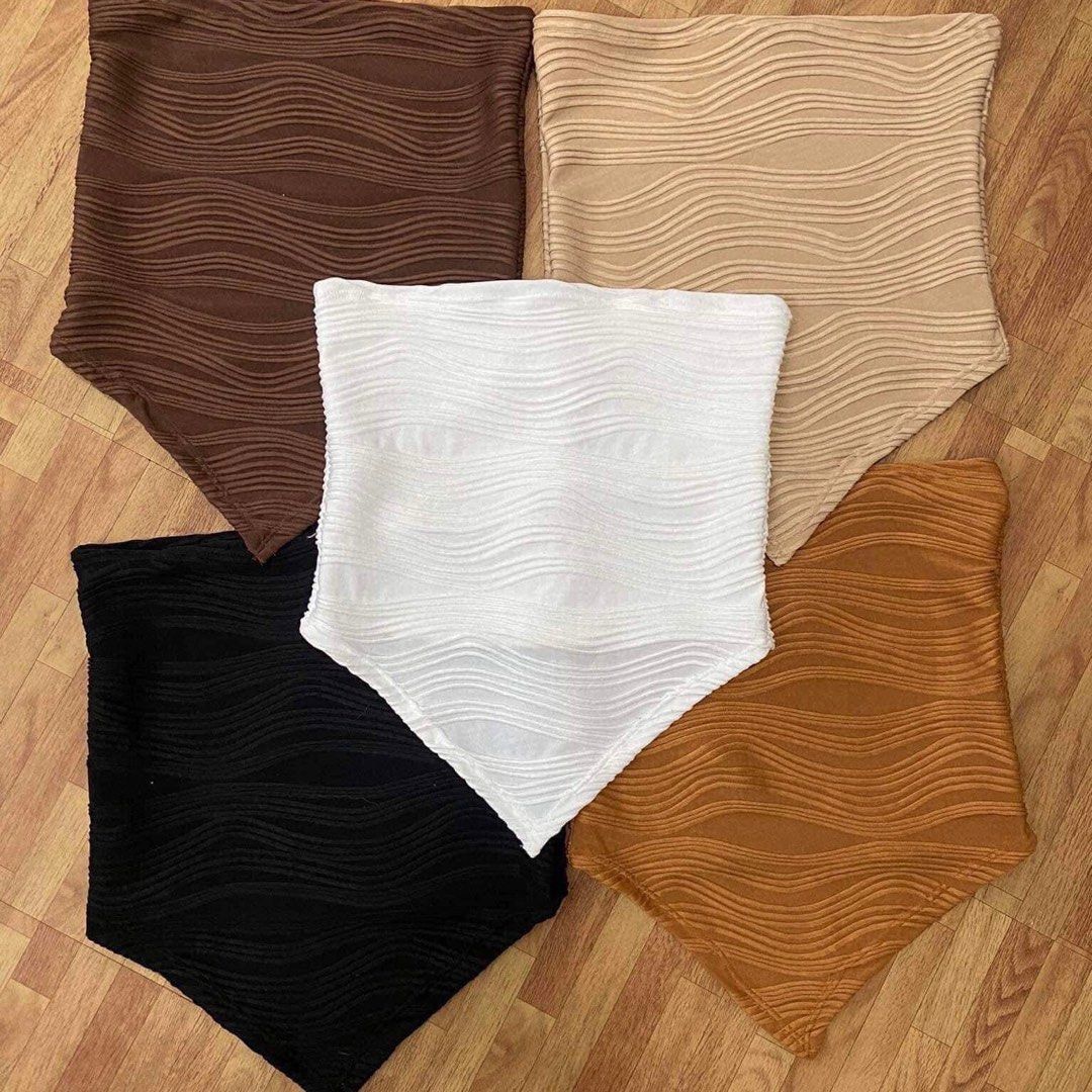 Triangle Tube Top Neutrals Nude Wave Embossed Tube Top, Women's Fashion ...