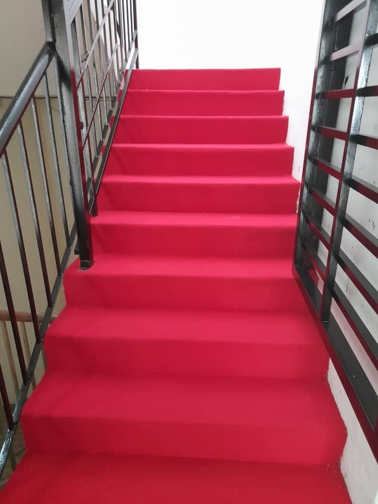 Ubahsuai ruangan tangga anda dengan himpuan karpet dari Al Aqsa Carpets, Furniture & Home Living ...