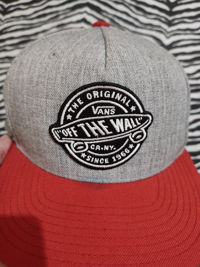Vans Cap, Men's Fashion, Watches & Accessories, Caps & Hats on Carousell