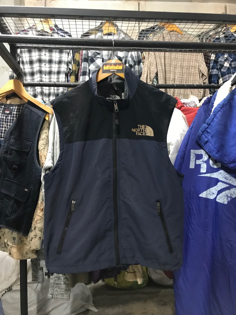 Vest The North Face TNF Outdoor, Fesyen Pria, Pakaian , Atasan di Carousell