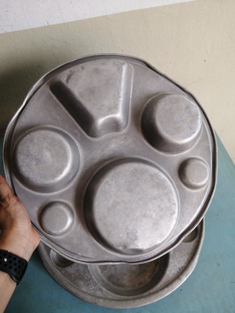 Vintage Aluminium Prison Food Tray, Hobbies & Toys, Memorabilia ...