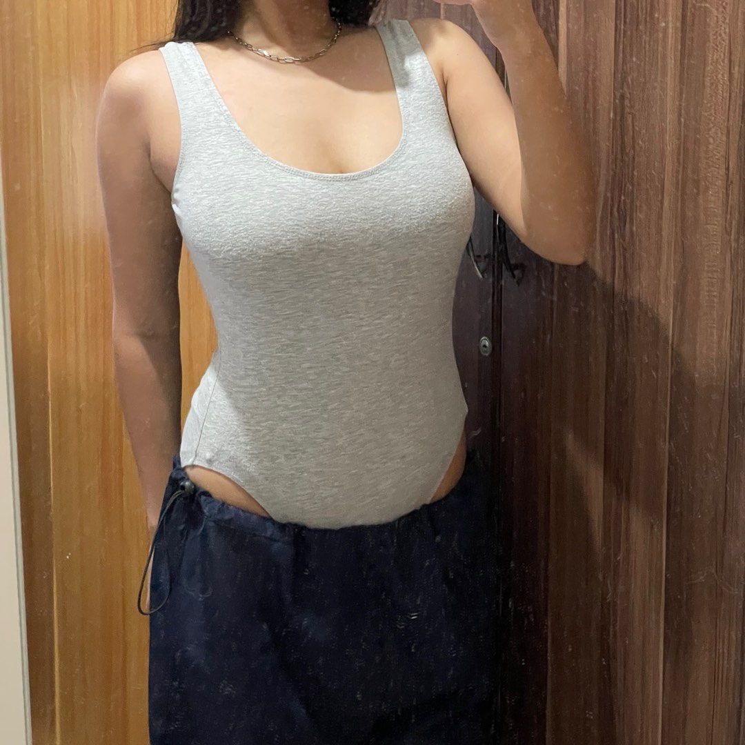 vintage gap grey bodysuit on Carousell