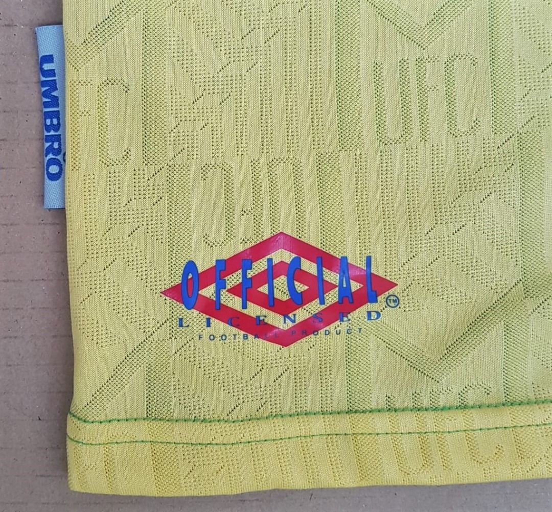 Vintage Manchester United Jersey, Retro Red Devil Top, Umbro Tee 1992/3 ...