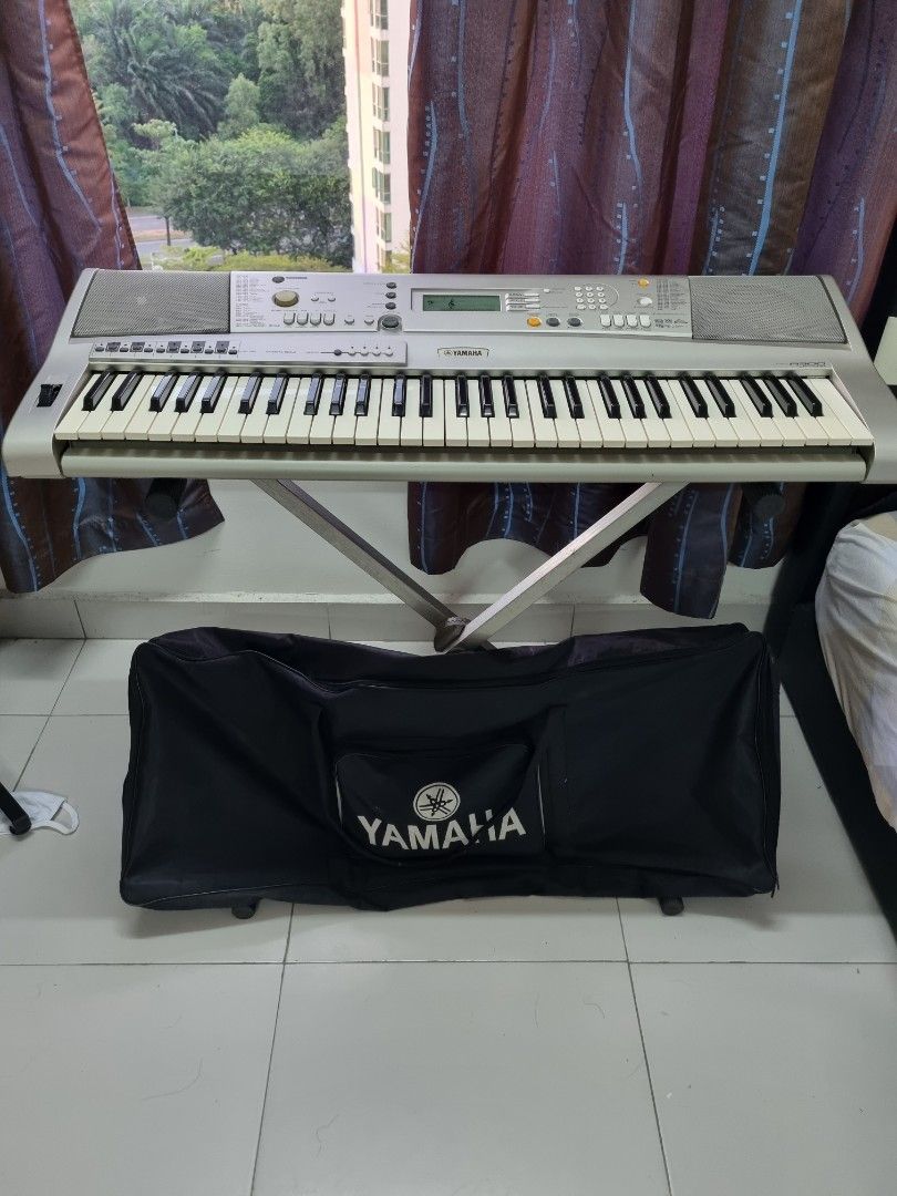 Yamaha Digital Keyboard PSR-A300, Hobbies & Toys, Music & Media ...