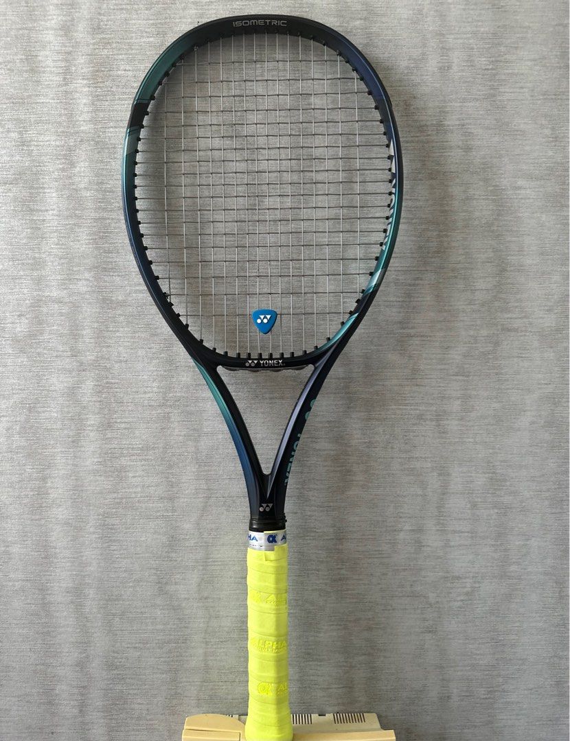 Yonex Ezone 98 Tour 2022 /315g #2 grip size, Sports Equipment, Sports & Games, Racket & Ball ...
