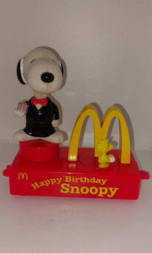 2000 Mcdonald's Happy Meal Peanuts Happy Birthday Snoopy 50th ...