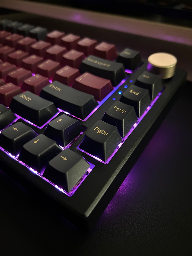 75% custom mechanical keyboard (Red Samurai Keycaps), Computers & Tech ...